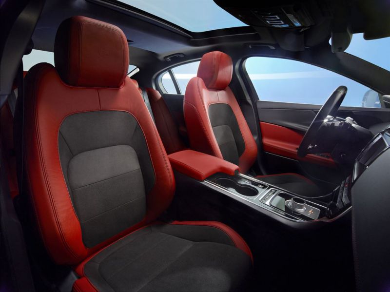 Jaguar XE (X760) 2.0d (180 Hp) AWD Automatic